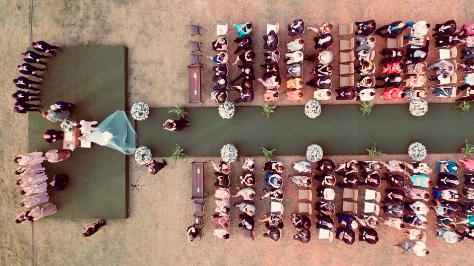 Home [www.celiacoelho.com.br]